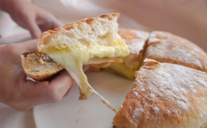 Truffle Cheese Bread – Madame Tuang FOOD CELEB